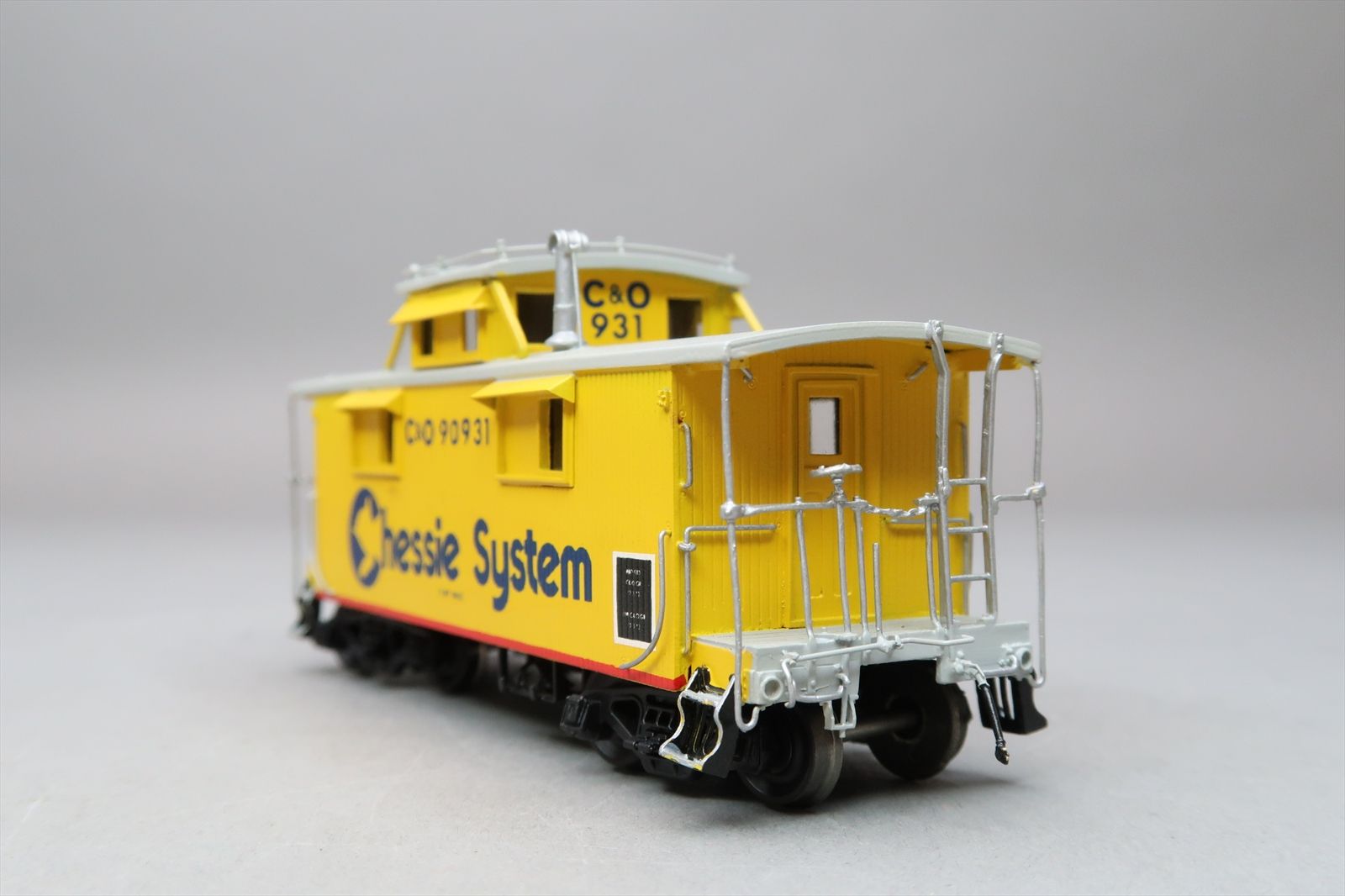 HO Brass Model - OMI 3934.1 C&O Chesapeake & Ohio Chessie Wood Caboose ...