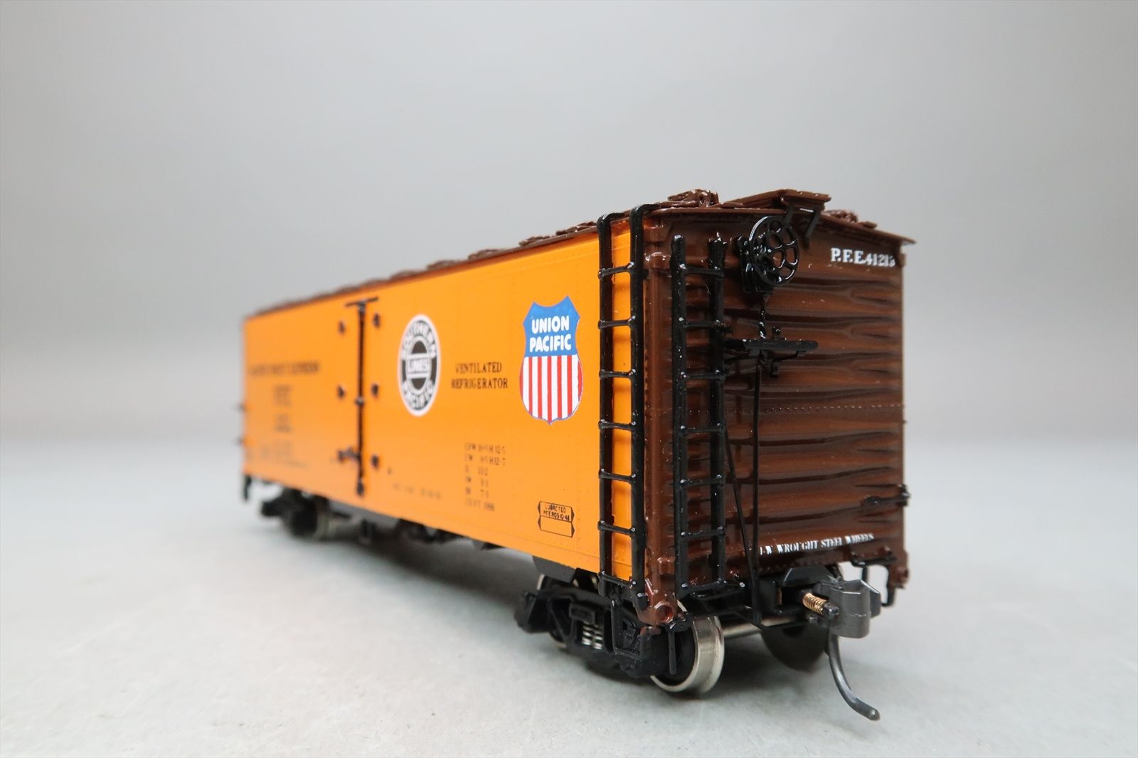 HO Brass Model - CIL 2136.1 PFE Pacific Fruit Express UP Union Pacific ...