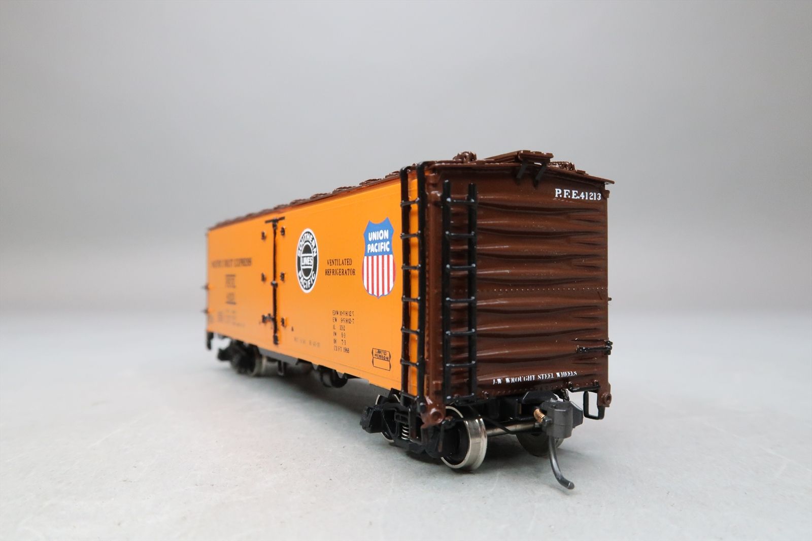 HO Brass Model - CIL 2136.1 PFE Pacific Fruit Express UP Union Pacific ...