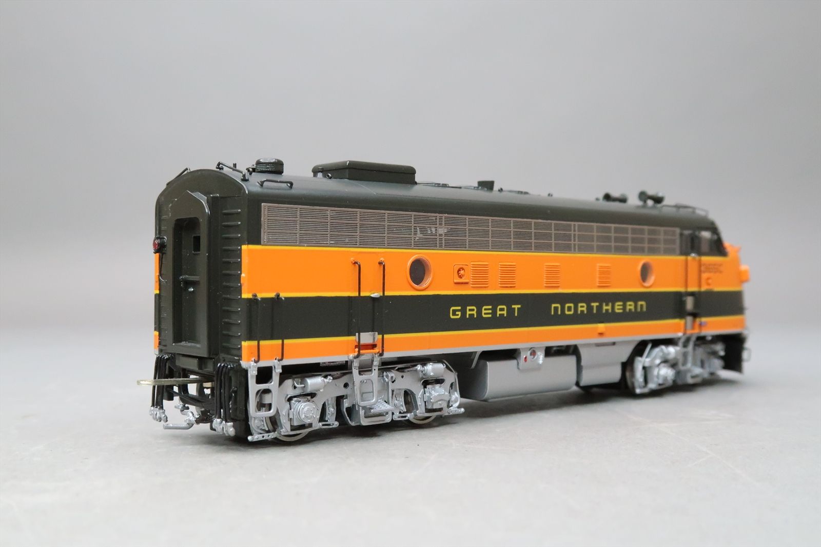 HO Brass Model - CIL 2280.1 GN Great Northern F7 F7A F7B A-B-A Set Passenger Service #365 - F/P ...