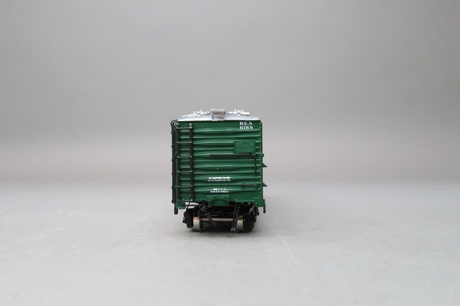 HO Brass Model - CIL 2141.1 REA Railway Express Agency Reefer Steel ...