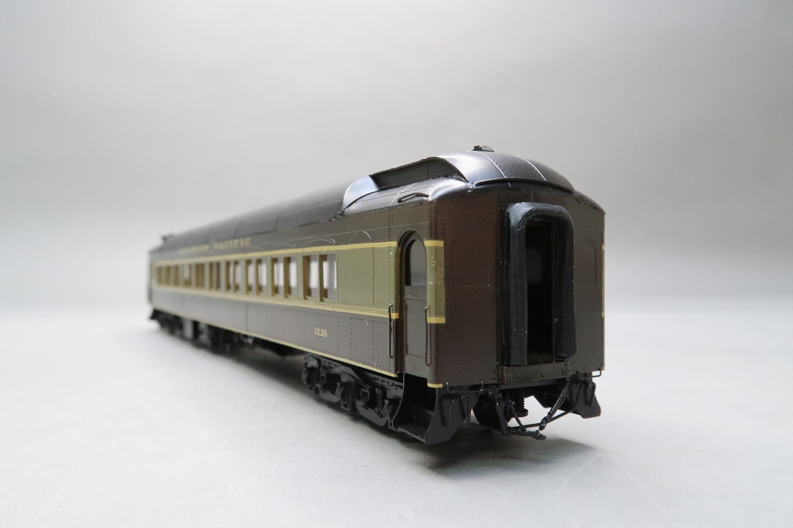 HO Brass Model - W&R NP Northern Pacific Arch Window Coach #1226 ...