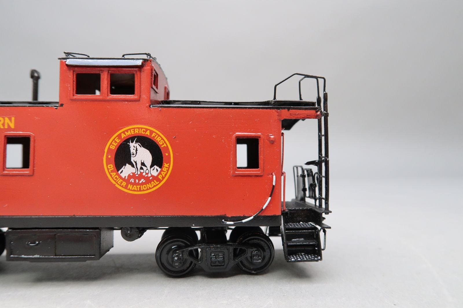 HO Brass Model - OMI 1107 GN Great Northern Steel Caboose 1945 Era # ...