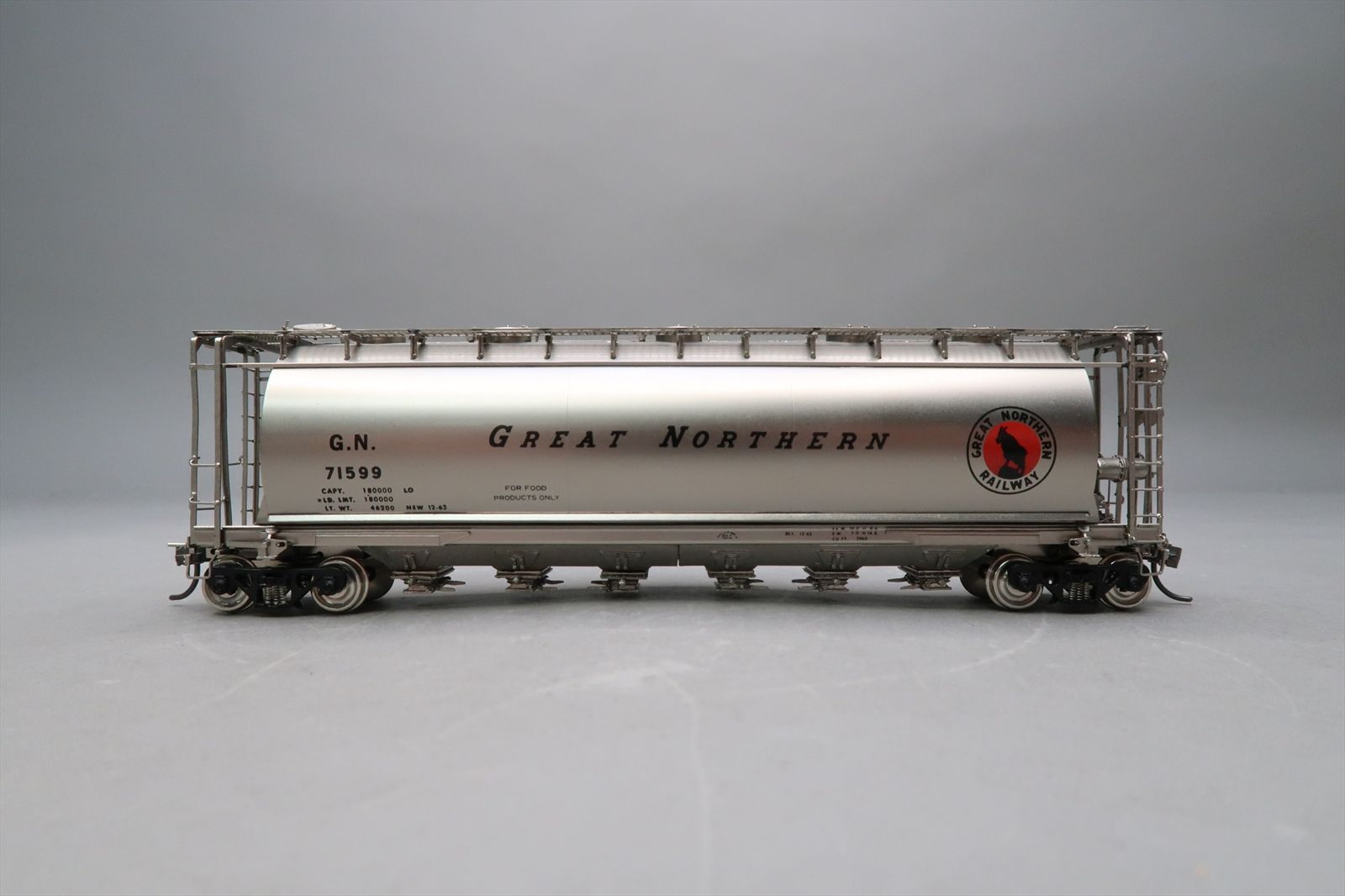 HO Brass Model - OMI 3269.1 GN Great Northern ACF Cylindrical Covered ...