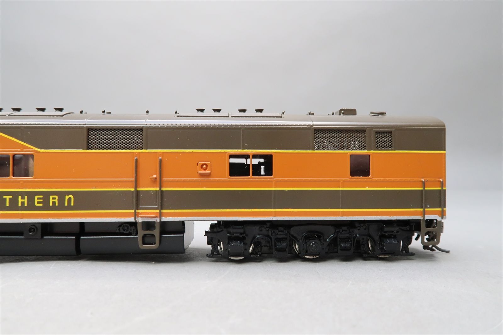 HO Brass Model - Oriental GN Great Northern EMD E7A Phase I EB Empire ...