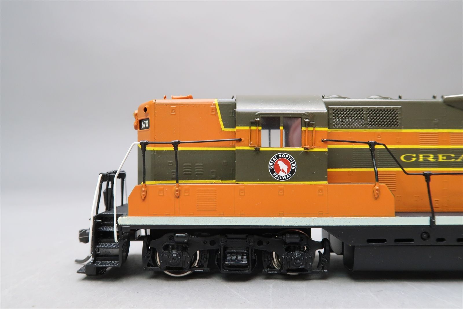 HO Brass Model - Sunset GN Great Northern EMD GP9 1500HP Road Switcher ...