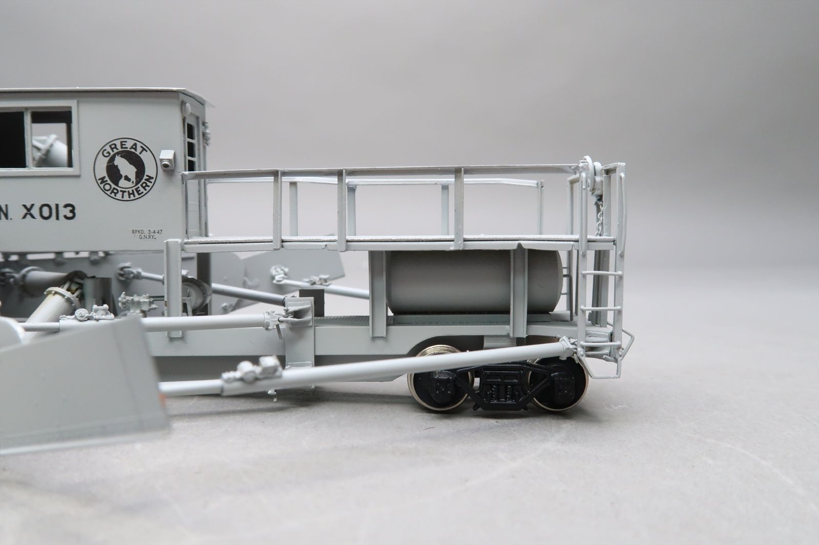 HO Brass Model - OMI 1398 GN Great Northern Jordan Spreader Low Plow ...