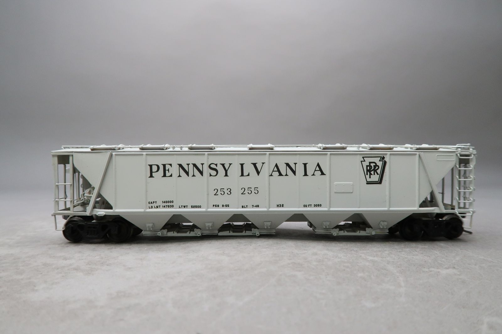 HO Brass Model - OMI 1313 PRR Pennsylvania H32 5 Bay Covered Hopper ...