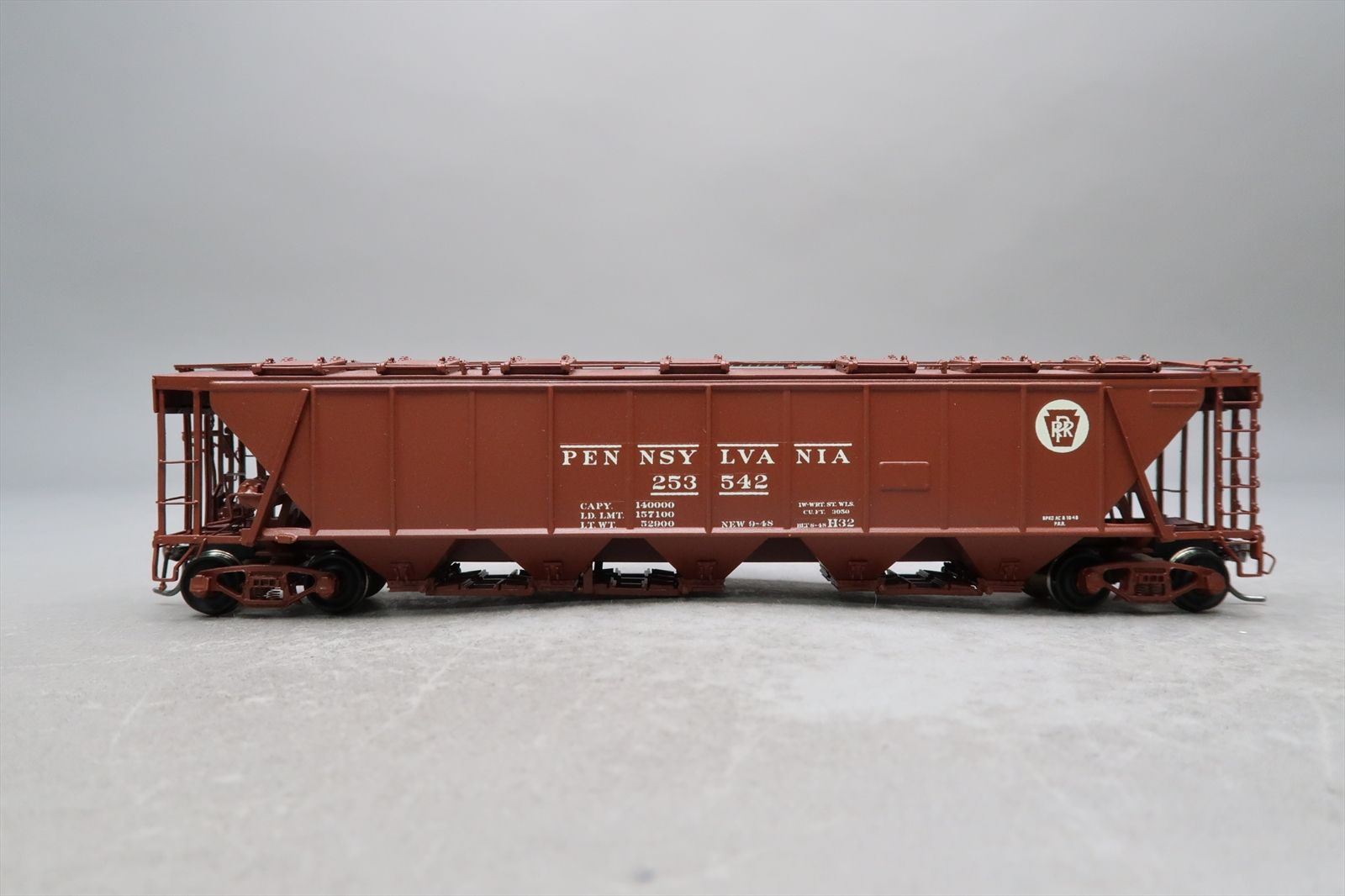 HO Brass Model - OMI 3329.1 PRR Pennsylvania H32 Covered Hopper #253542 ...