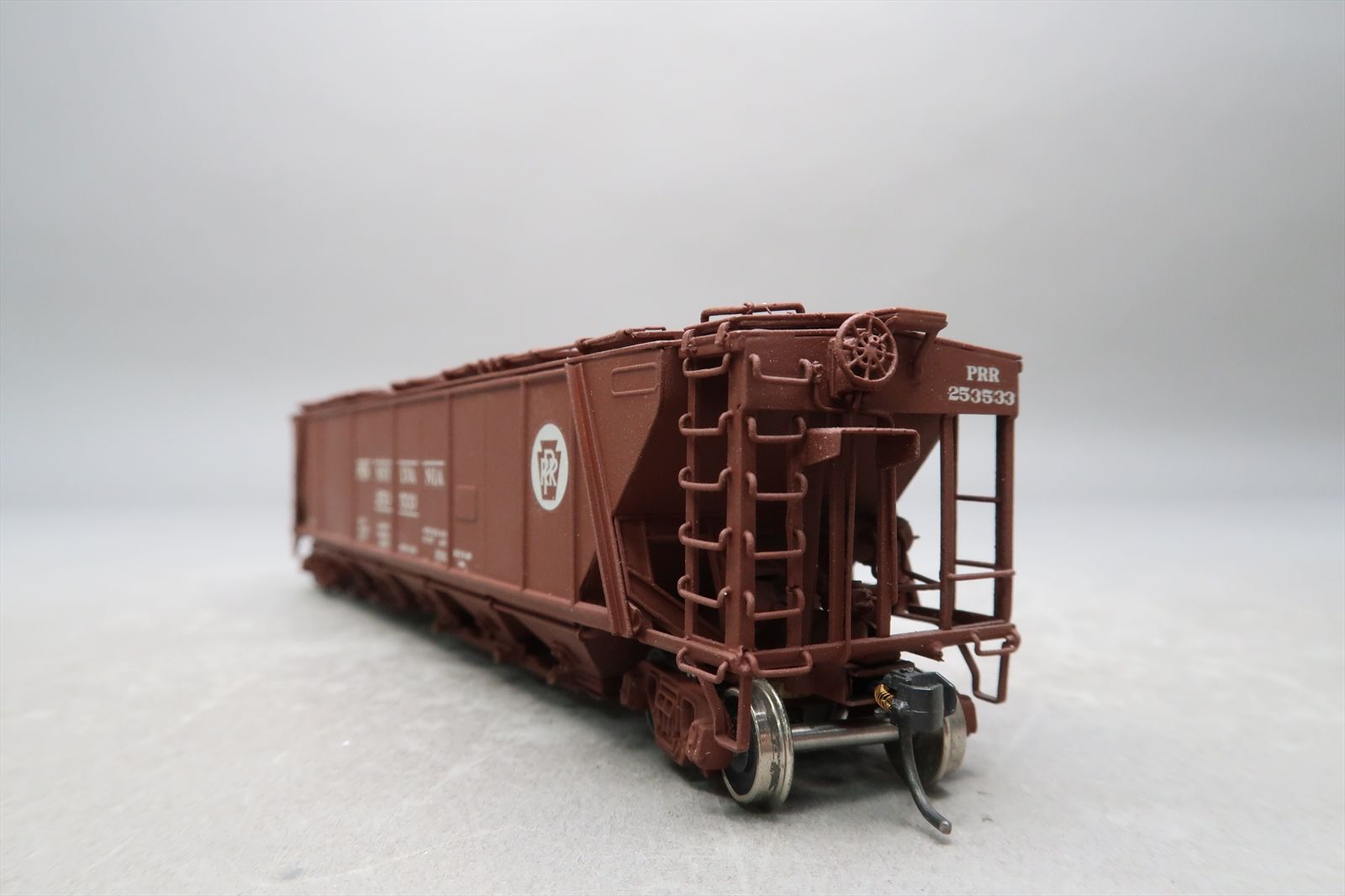 HO Brass Model - OMI 1313 PRR Pennsylvania H32 5 Bay Covered Hopper ...