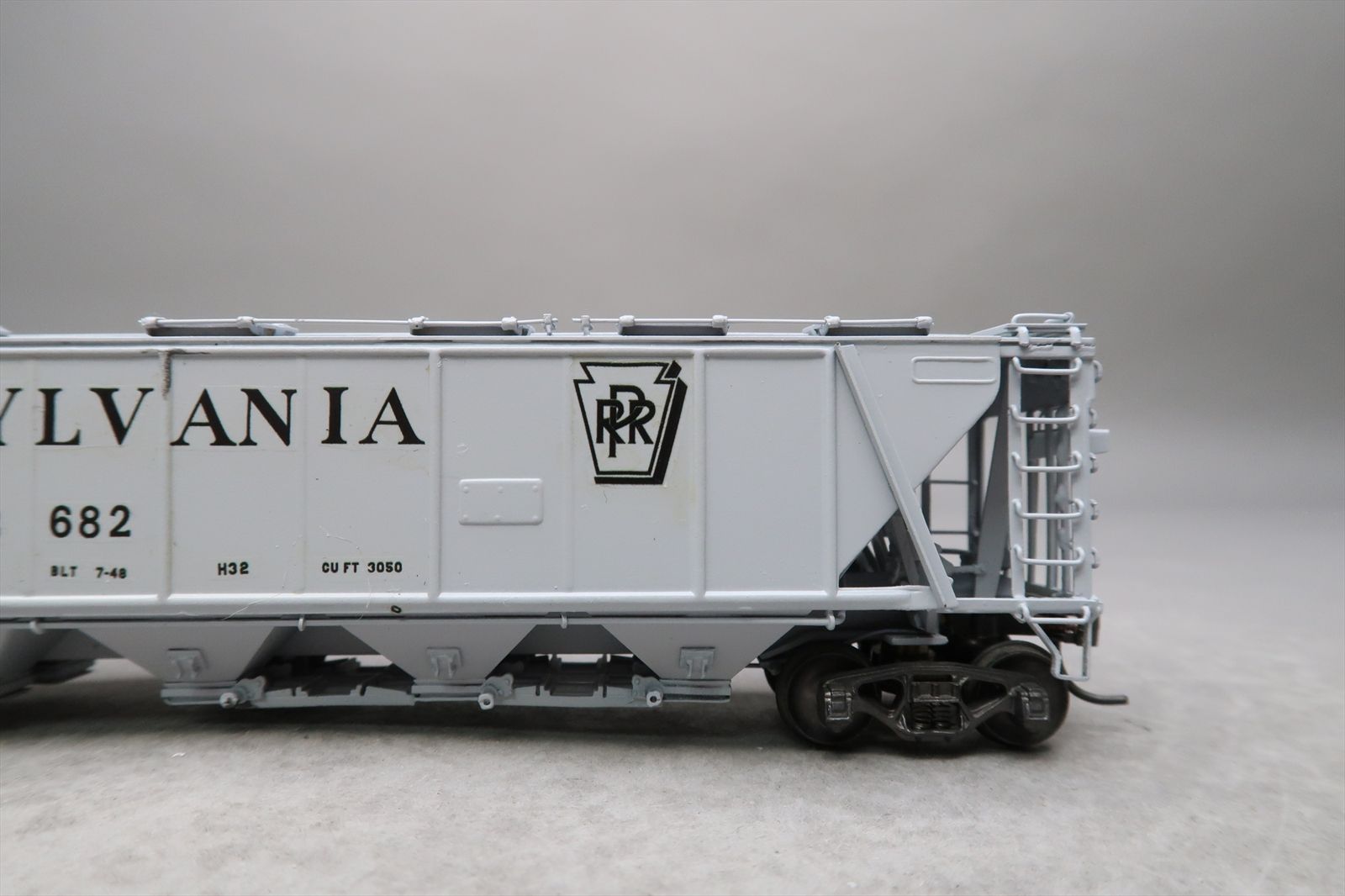 HO Brass Model - OMI 1313 PRR Pennsylvania H32 5 Bay Covered Hopper ...