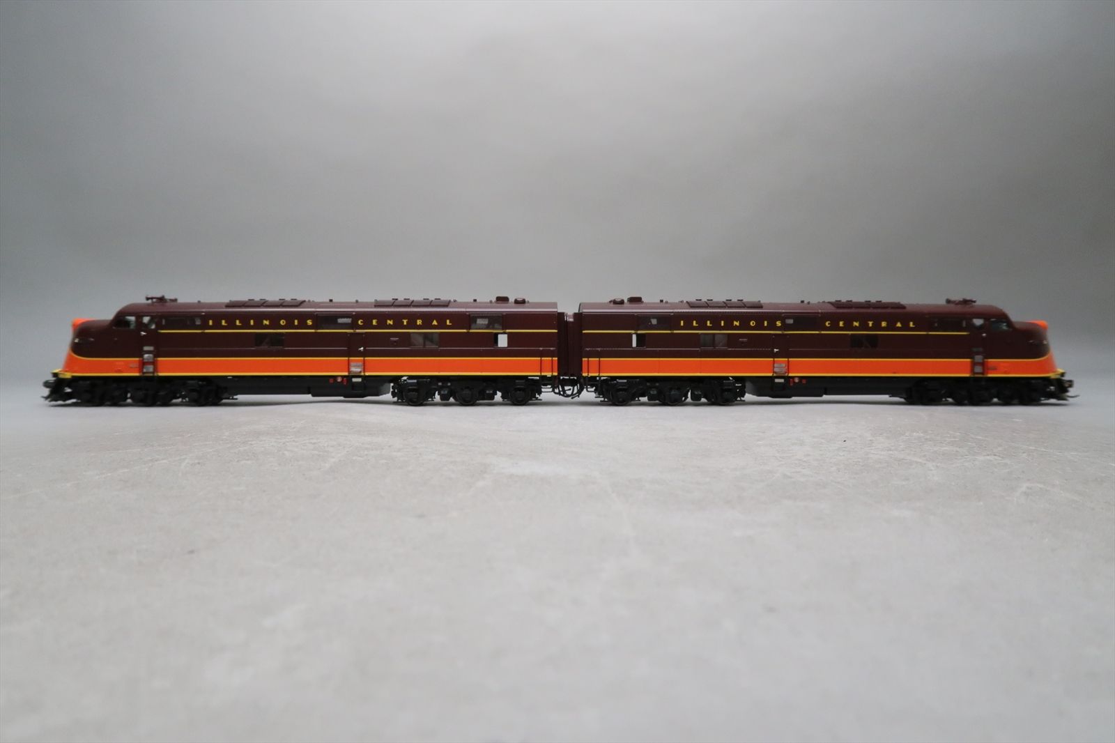 HO Brass Model - RWC Railway Classics ICE6AA6PL IC Illinois Central ...