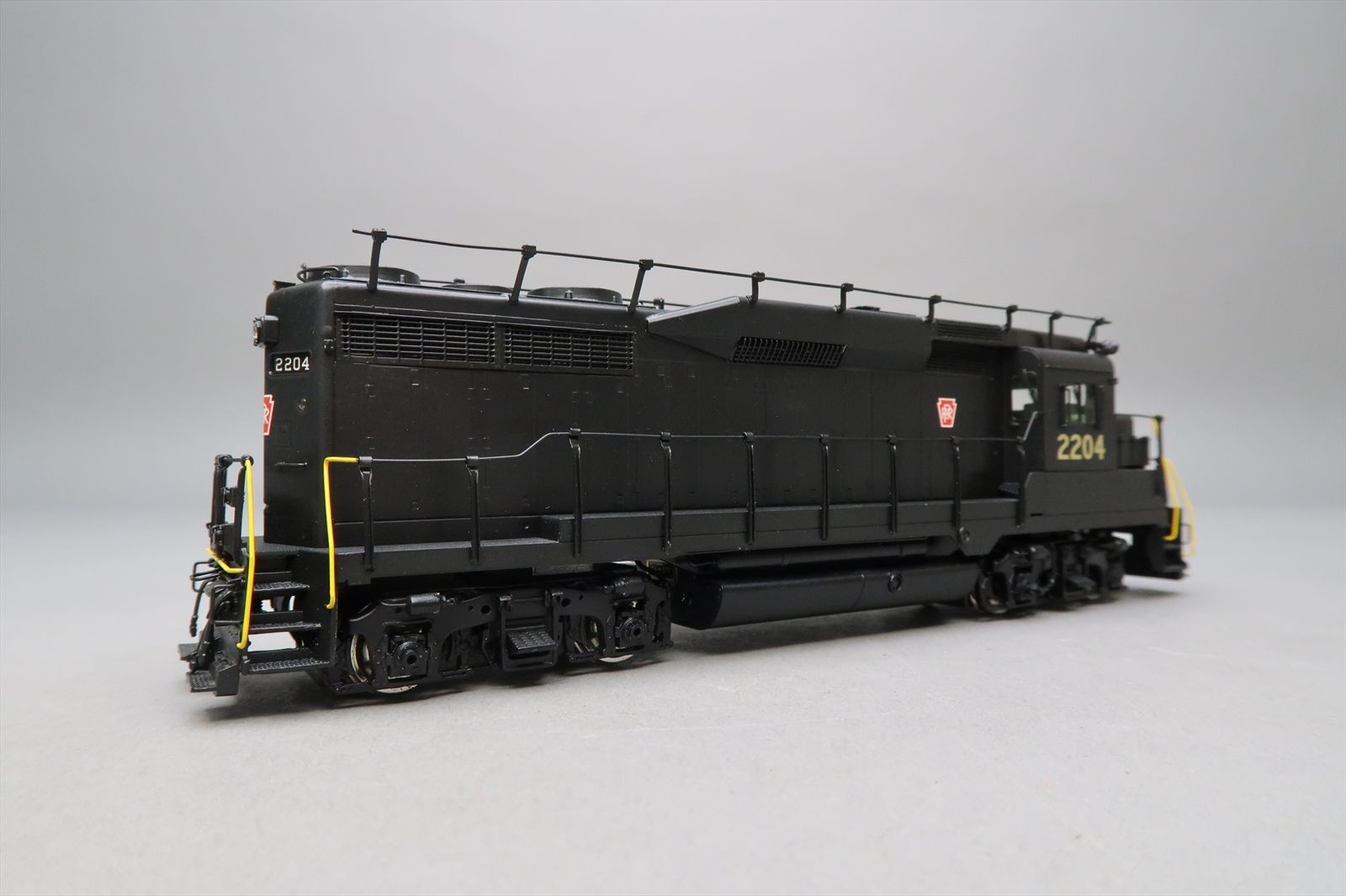 HO Brass Model - CIL 2163.1 PRR Pennsylvania GP30 #2204 - F/P - Samhongsa