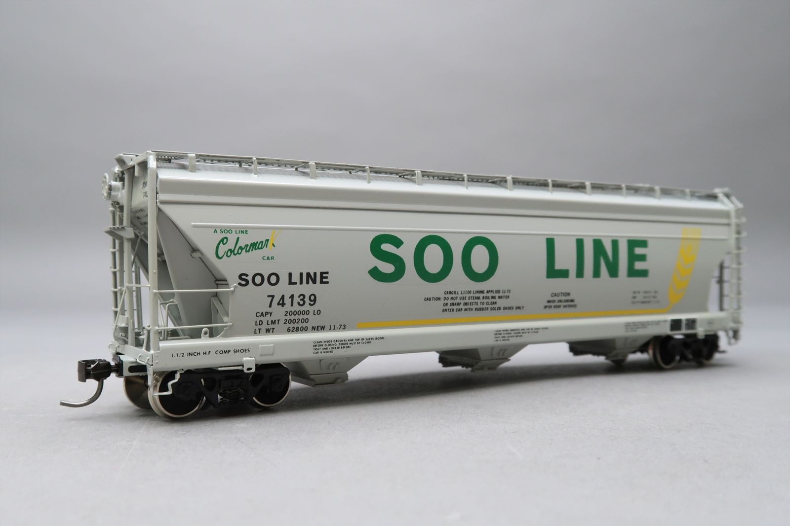 HO Brass Model - OMI 3092 Soo Line Colormark ACF Centerflow Covered ...