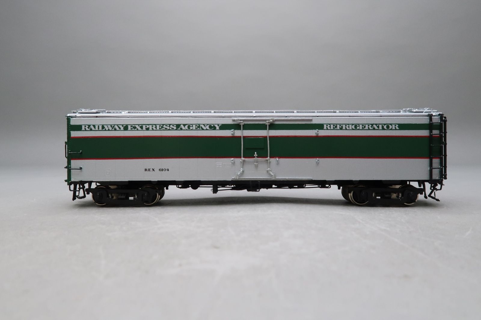 HO Brass Model - CIL 2141.2 REX Railway Express Agency Express Reefer ...