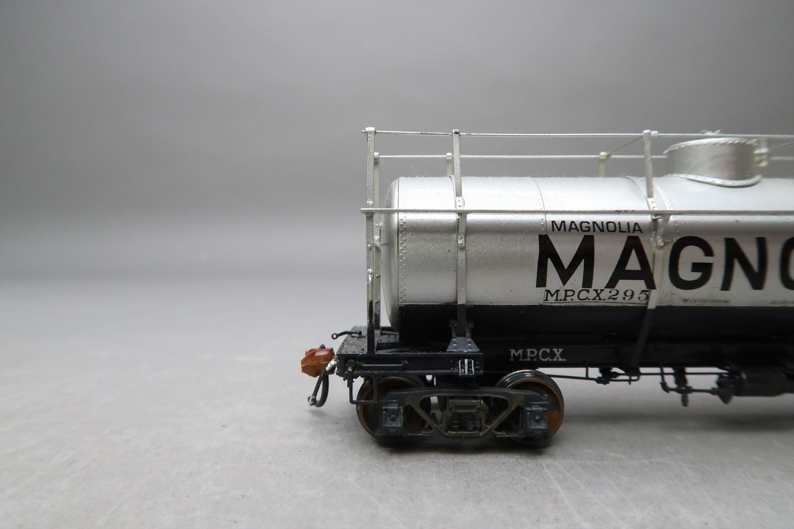 HO Brass Model - W&R MPCX Magnolia AC&F 8,000 Gallon High Walkway Tank ...