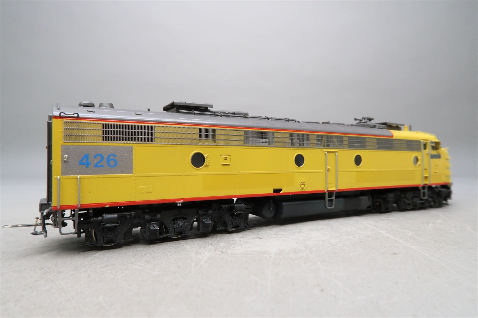 HO Brass Model - OMI 6045 UP Union Pacific as Amtrak E9 E9A Amtrak Patch over UP Colors #426 ...