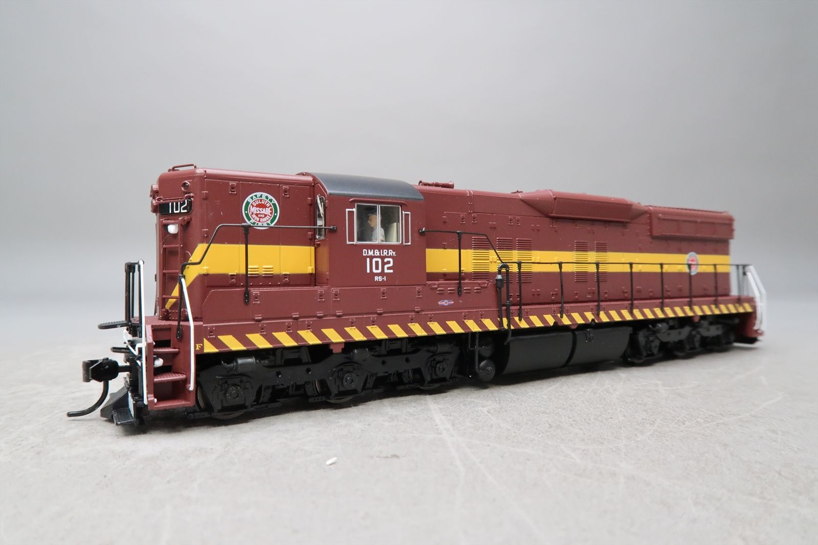 HO Plastic Model - BLI 5802 DM&IR Duluth Missabe & Iron Range EMD SD9 #102 - F/P + DCC + Sound ...