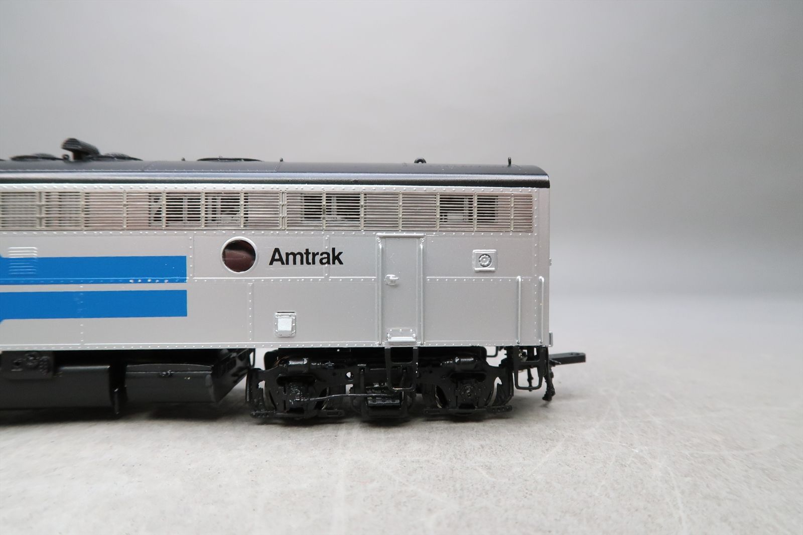 HO Brass Model - OMI 6469 Amtrak F7 F7B #153 - Pro Paint by Boyd Reyes ...