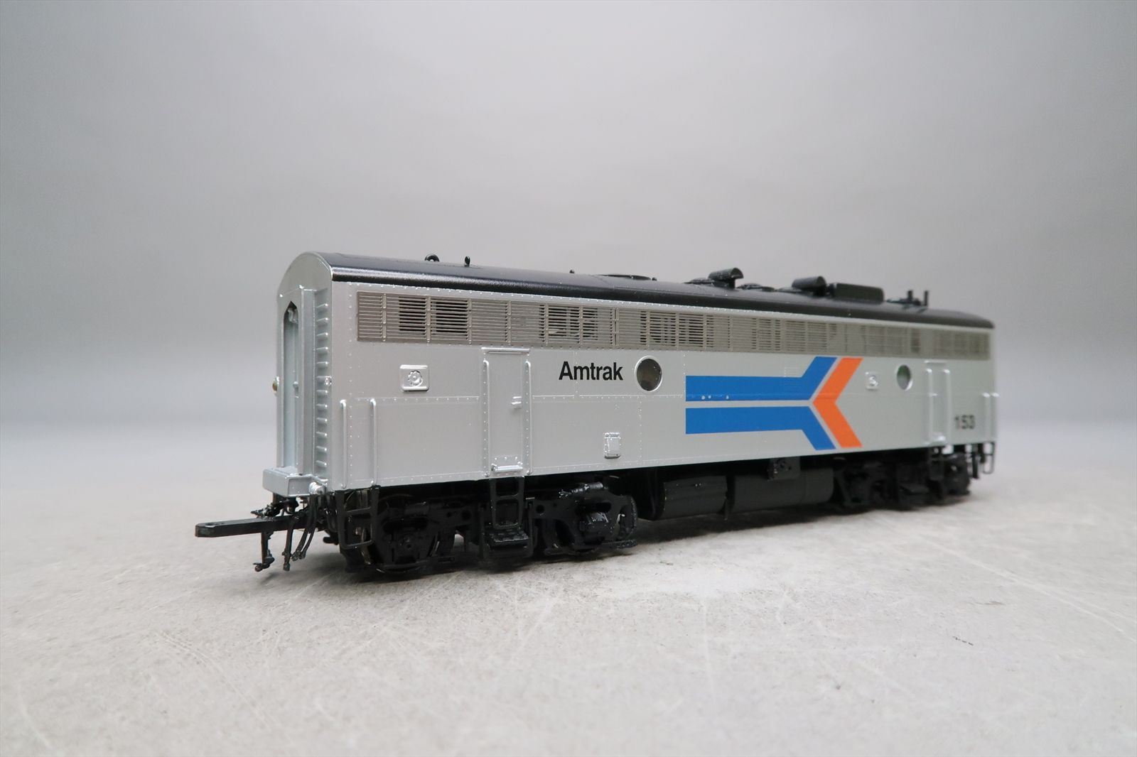 HO Brass Model - OMI 6469 Amtrak F7 F7B #153 - Pro Paint by Boyd Reyes ...