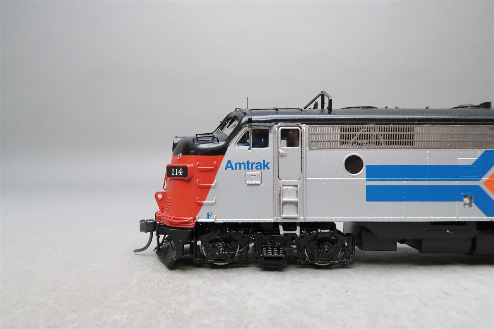 HO Brass Model - OMI 5800 Amtrak FP7 FP7A Ex-SP #114 - Pro Paint by ...