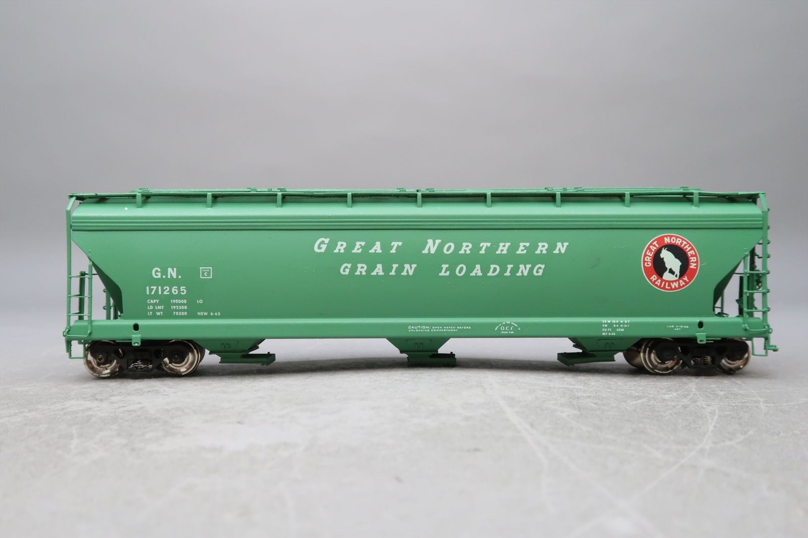 HO Brass Model - OMI 3093 GN Great Northern ACF 3 Bay Centerflow 4600 ...