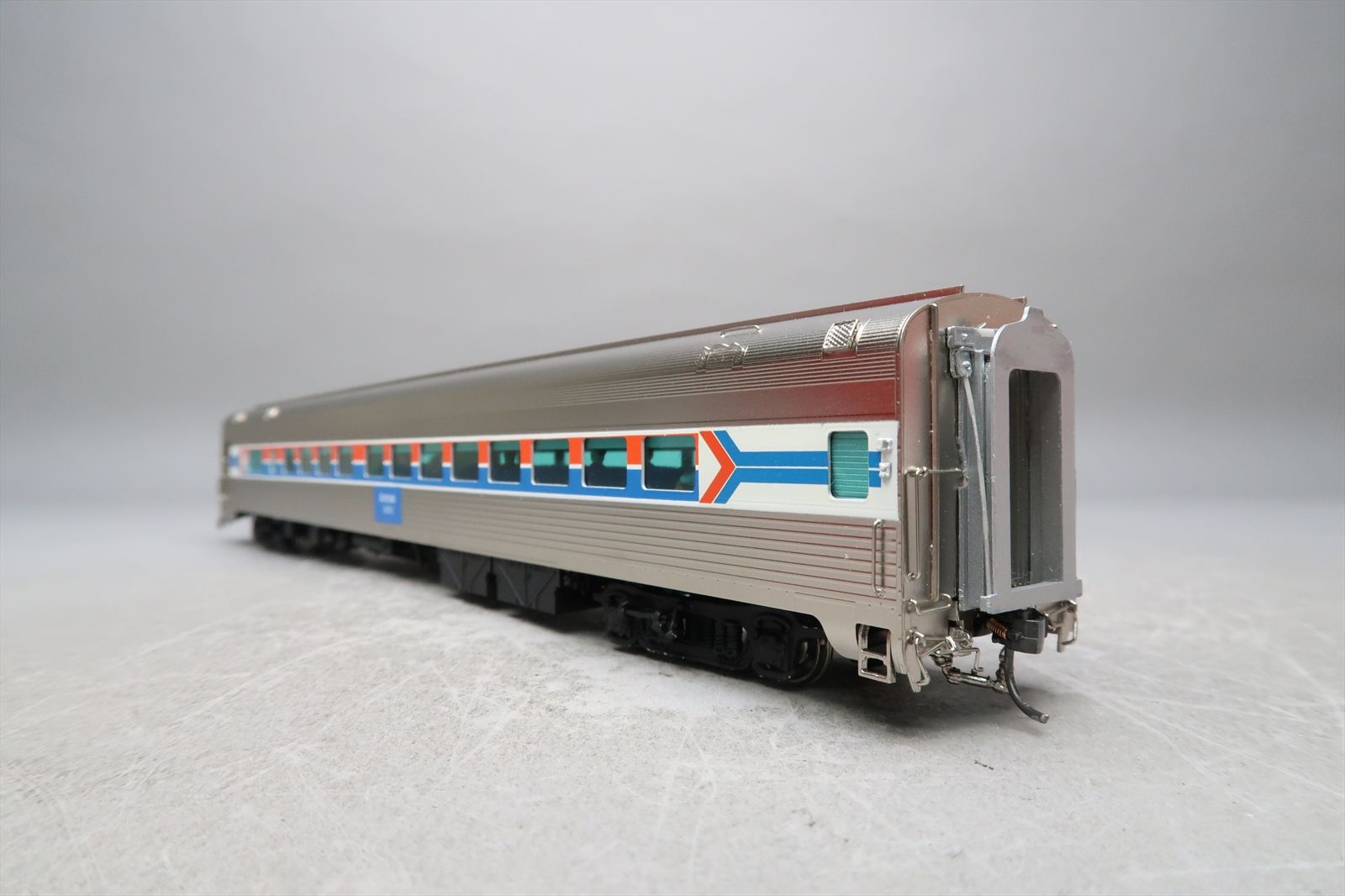 HO Brass Model - TCY 0933 SP as Amtrak Budd 83-C-2 48 Seat Chair Car ...