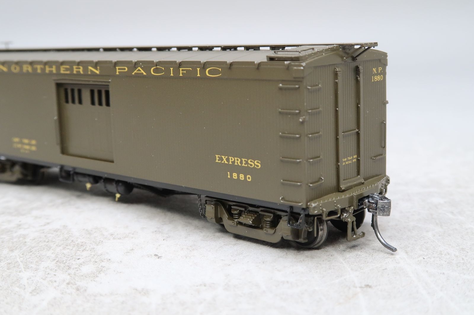 HO Brass Model - W&R Version 1 NP Northern Pacific Express Boxcar Box ...
