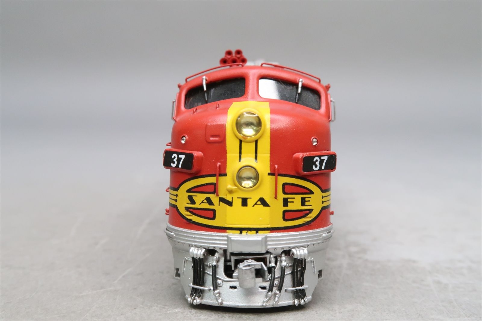 HO Brass Model - OMI 6426 AT&SF Santa Fe F7 F7A #37 - Pro Paint - 1993 ...