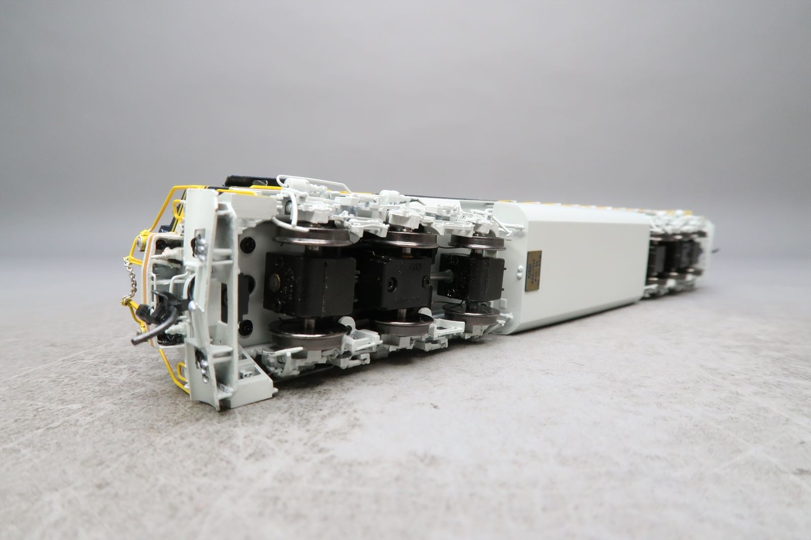 HO Brass Model - OMI AA-1316-1 FEC Florida East Coast SD70M-2 #100 - F/P - 2010 Run - Ajin RARE!