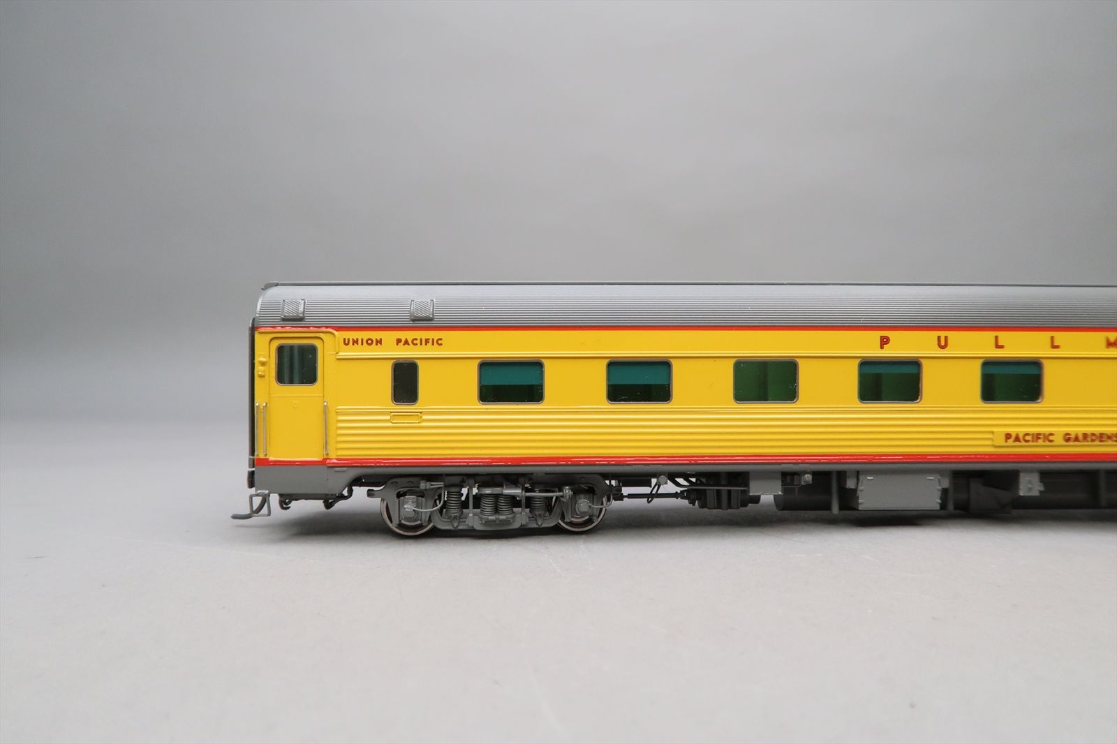 HO Brass Model - OMI 087040007.1 UP Union Pacific 10-6 Budd Sleeper ...