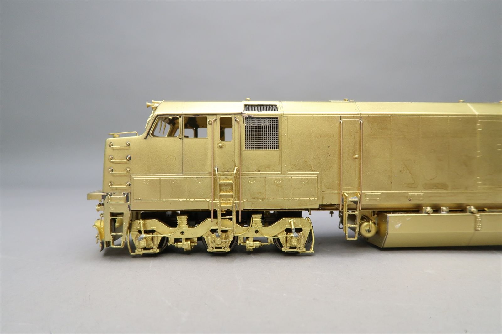 HO Brass Model - OMI 5898 Amtrak / GE Pooch P30CH Original #700 - 724 ...