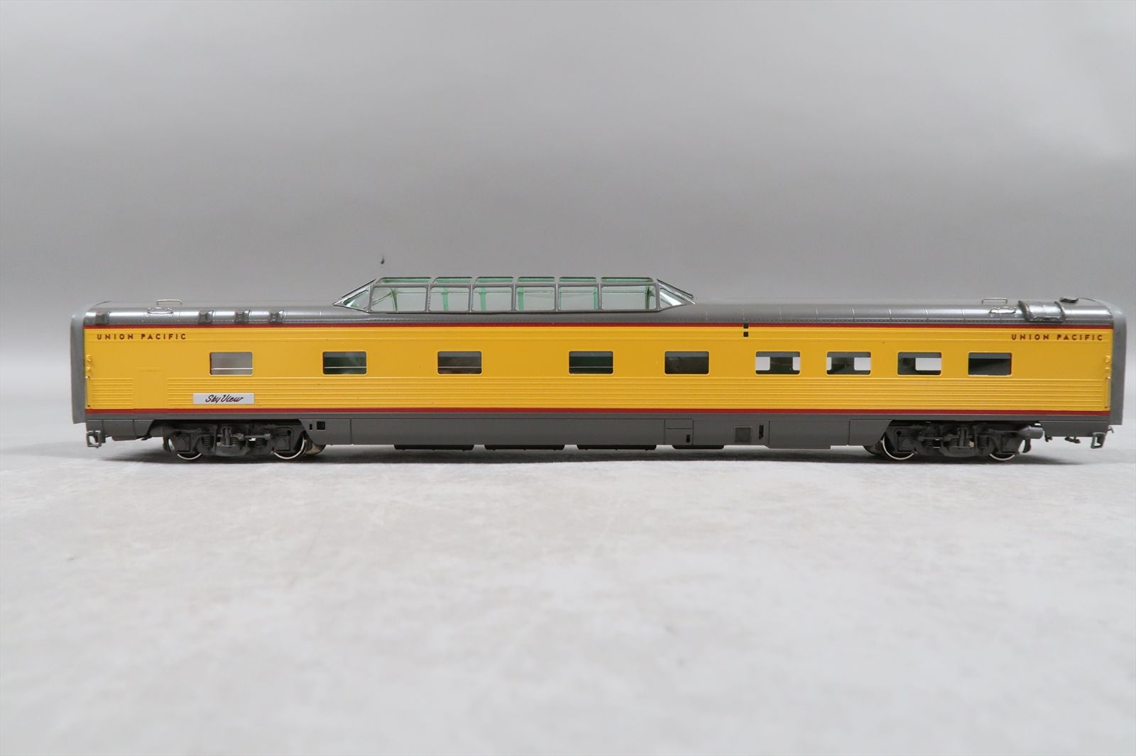 HO Brass Model - CIL 2207.1 UP Union Pacific Train of Tomorrow E7A + 4 ...