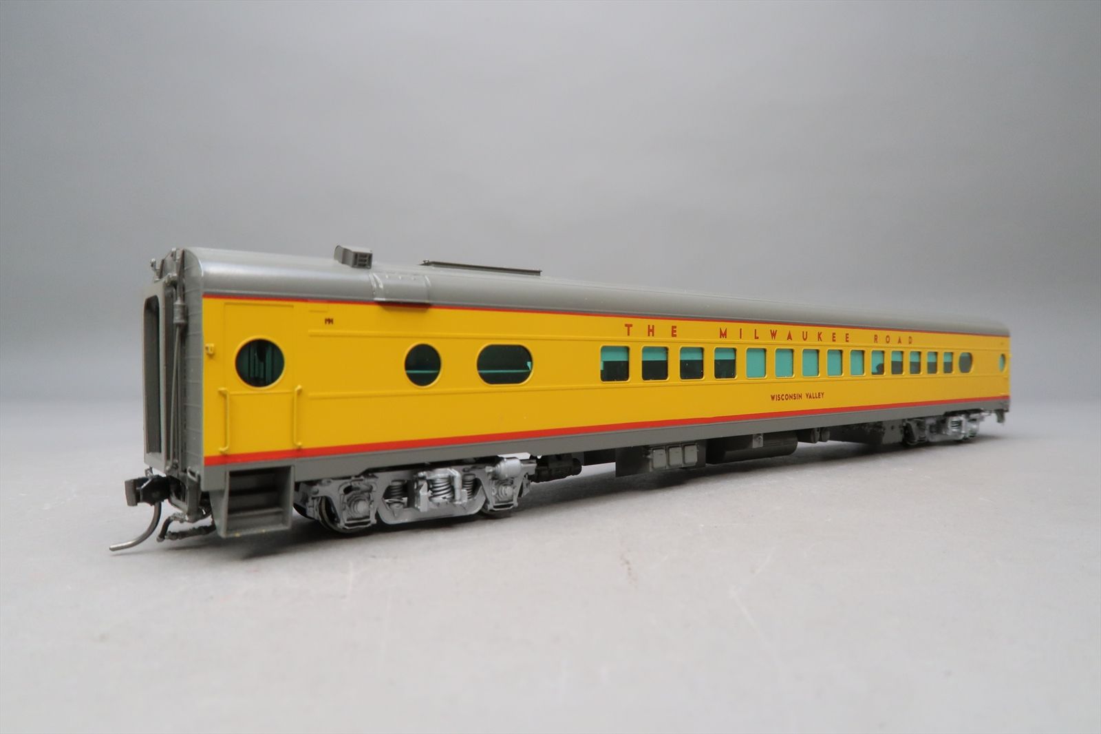 HO Brass Model - SSL MILW15M Milwaukee Road 30 Seat Parlor Car ...