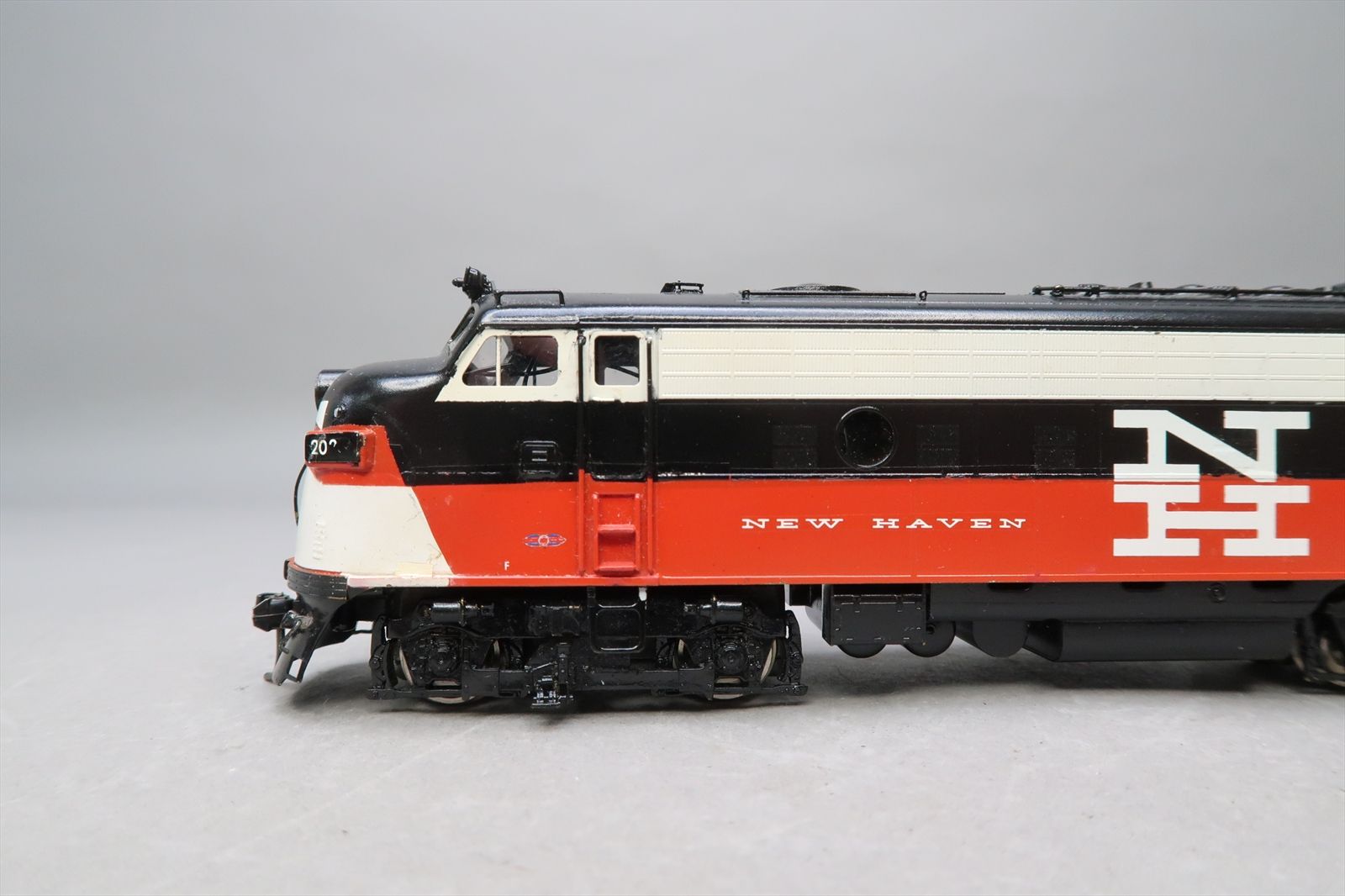 HO Brass Model - NJCB DE-117 NH New Haven FL-9 Diesel #2025 - Custom ...