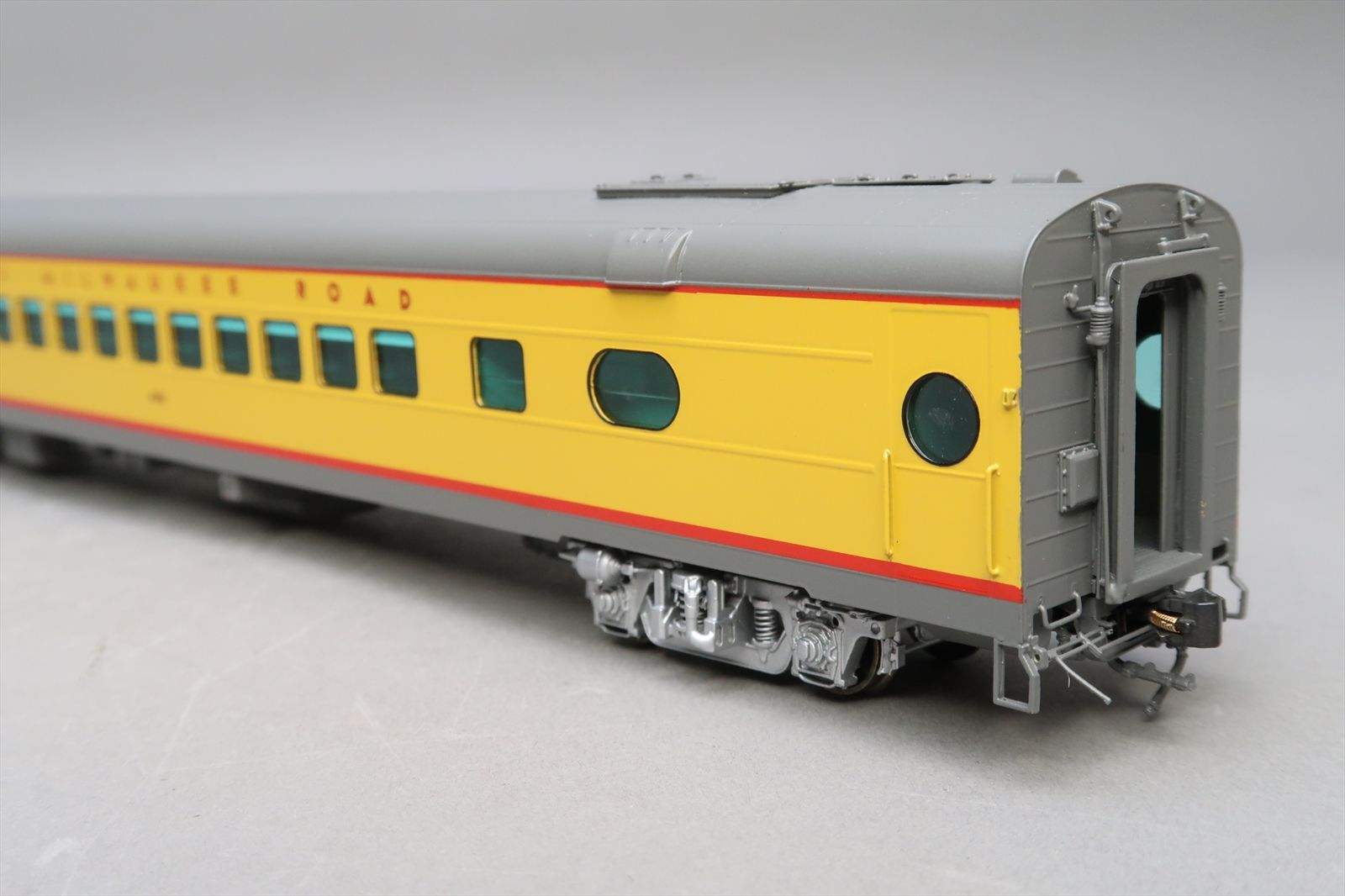 HO Brass Model - RWC Railway Classics MILW25 Milwaukee Road 52-Seat ...