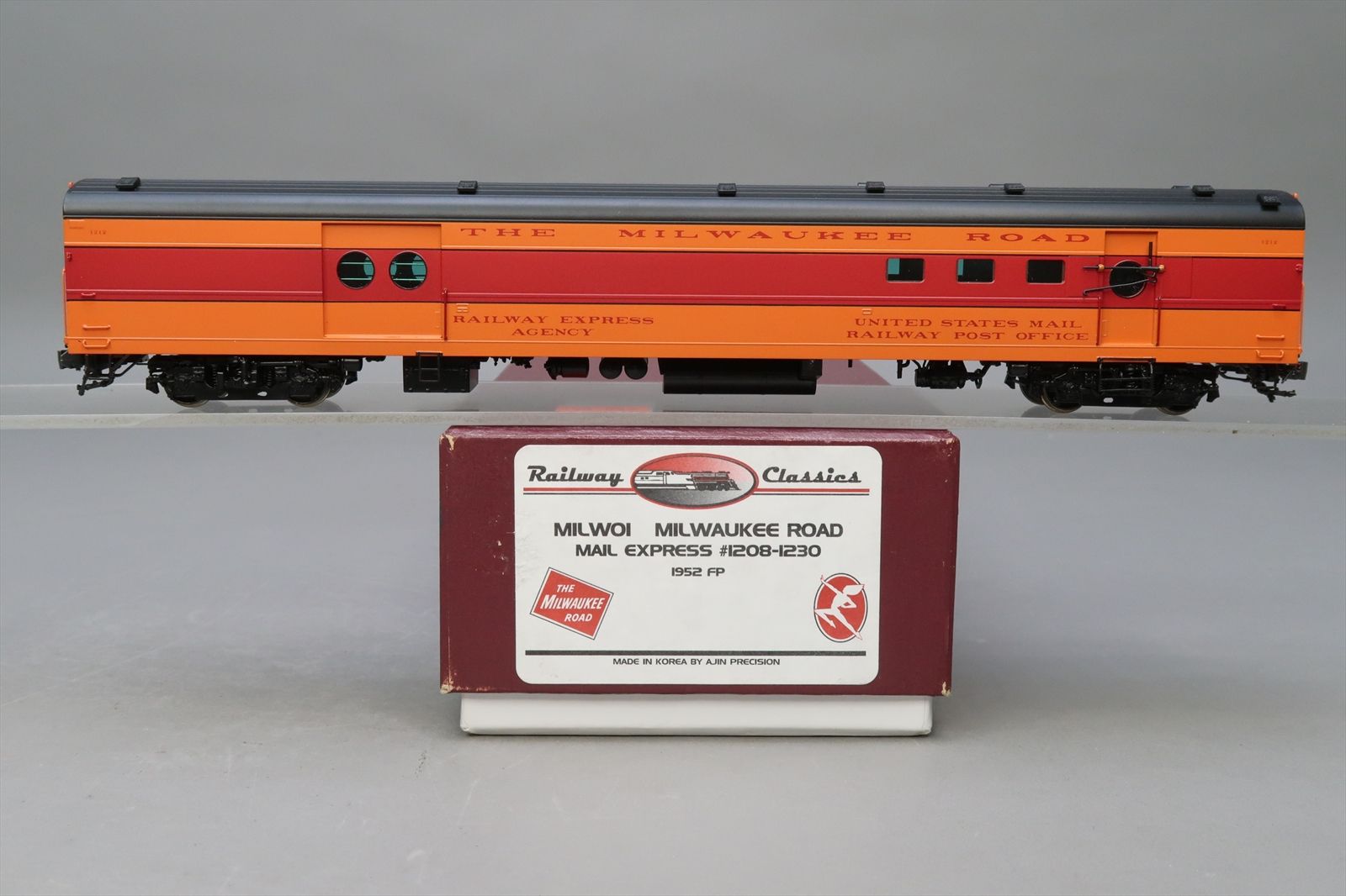 HO Brass Model - RWC Railway Classics MILW01 Milwaukee Road Mail ...