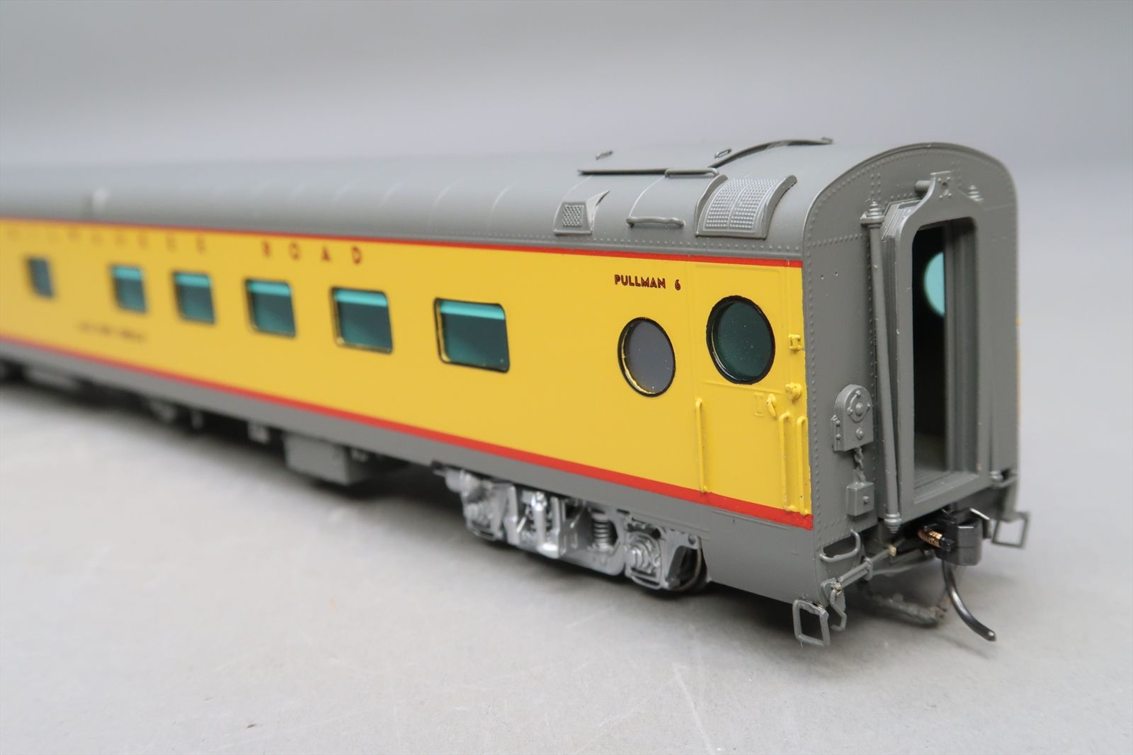 HO Brass Model - RWC MILW07 Milwaukee Road 10-6 Sleeper 1957 Scheme UP ...