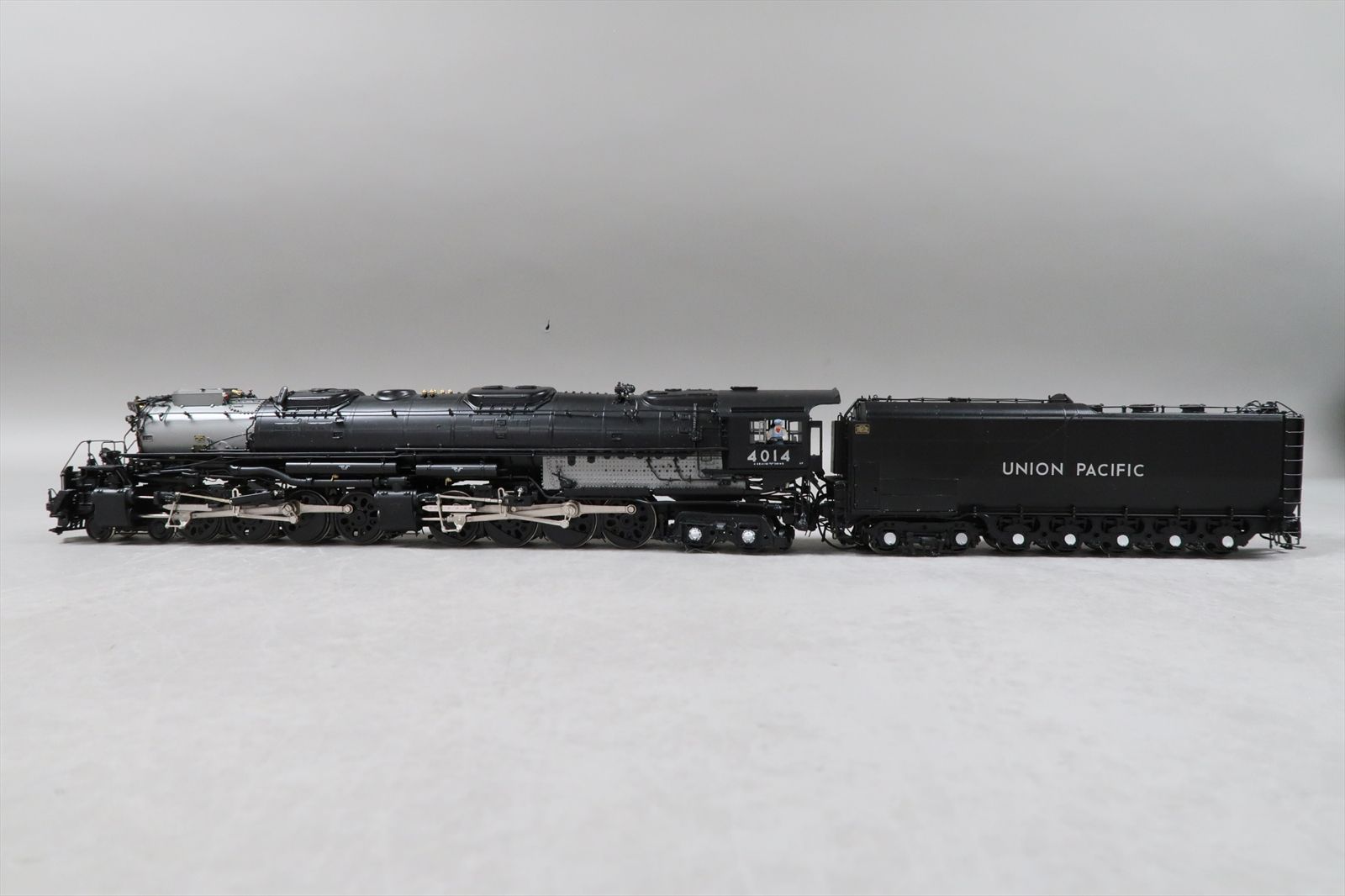 HO Brass Model - GPM UP Union Pacific 4-8-8-4 Big Boy As Restored Oil ...