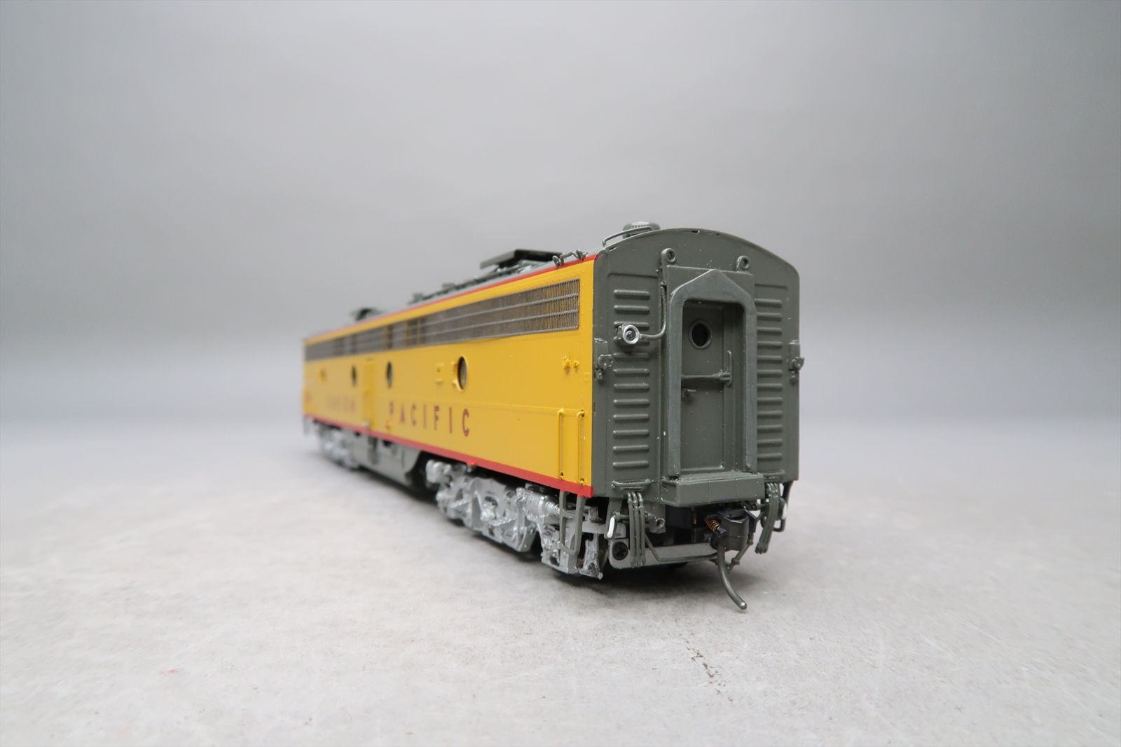 HO Brass Model - OMI 6059.1 UP Union Pacific E9 E9B #910B - F/P - 1995 ...