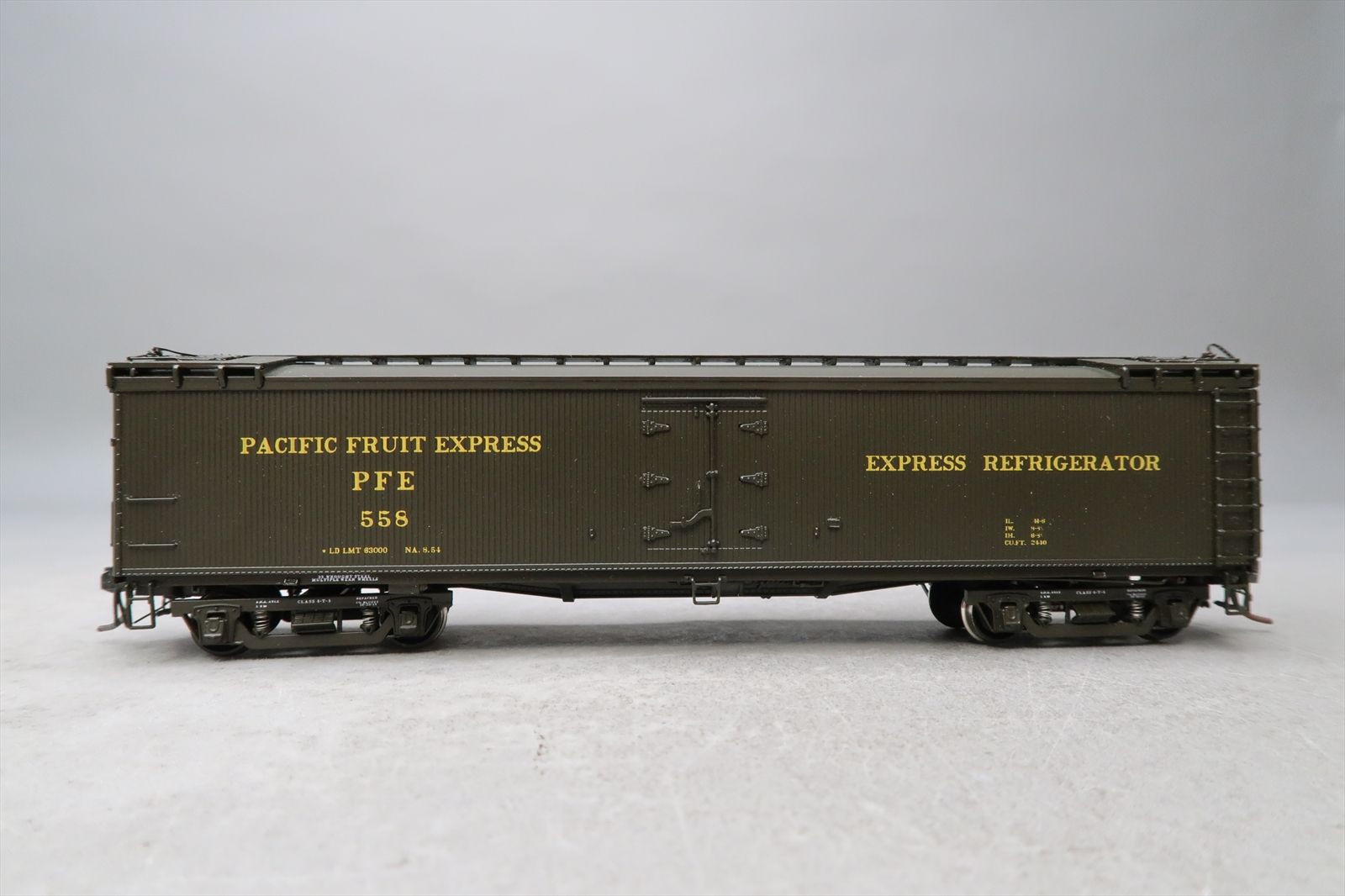 HO Brass Model - CIL 2530.1 PFE Pacific Fruit Express Reefer ...