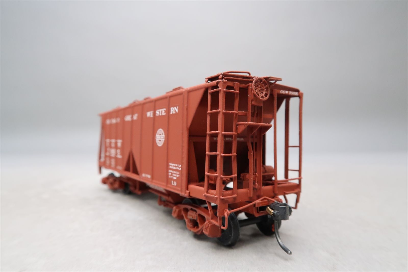 HO Brass Model - Sunset CGW Chicago Great Western 70 Ton Covered Hopper ...