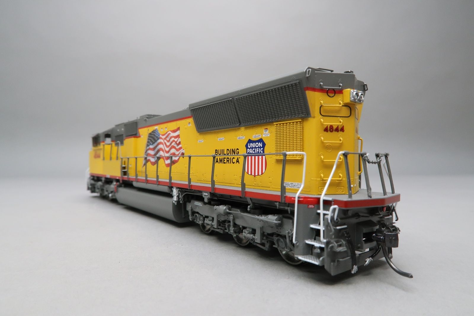 HO Brass Model - OMI 087010039.1 UP Union Pacific SD70M Phase II Cab ...