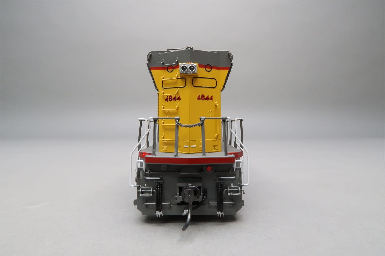 HO Brass Model - OMI 087010039.1 UP Union Pacific SD70M Phase II Cab ...
