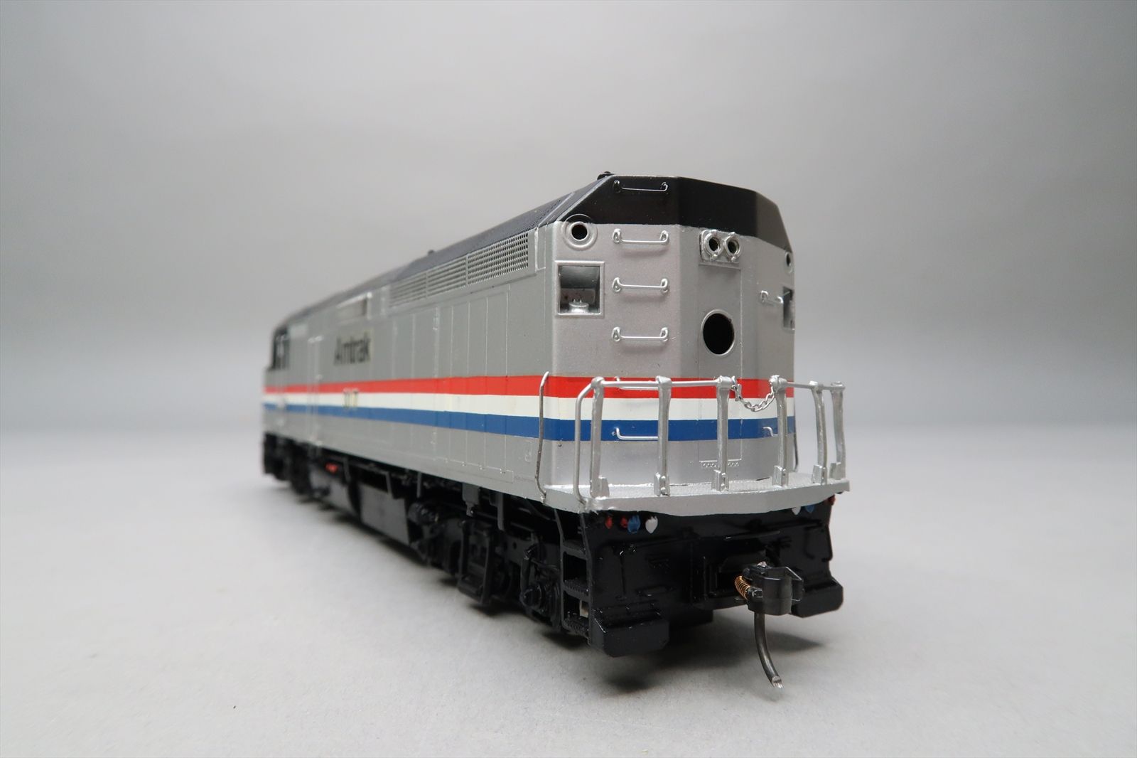 HO Brass Model - PFM Amtrak F40ph Phase 2 II Equal Band #317 - F/P ...