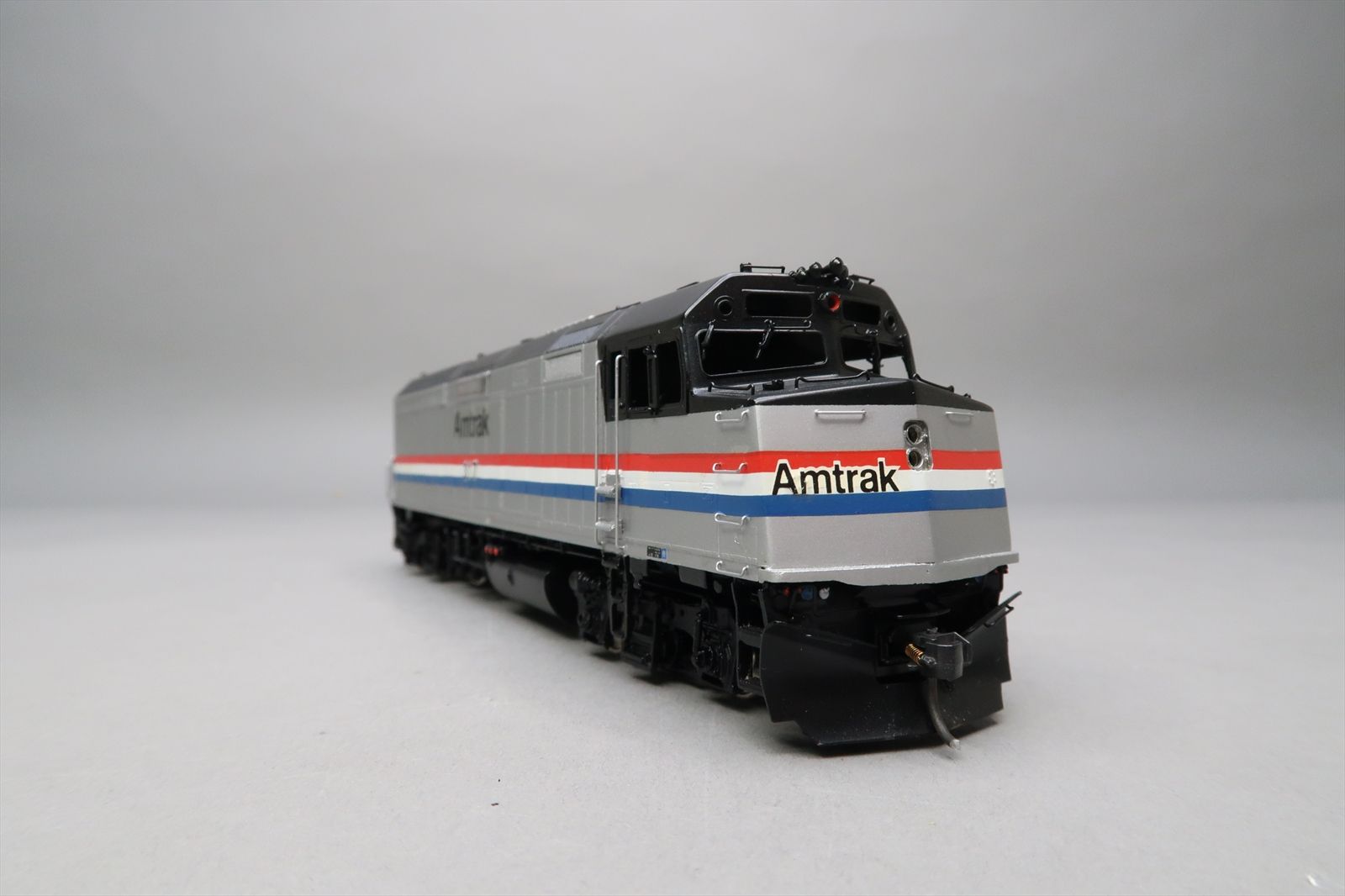 HO Brass Model - PFM Amtrak F40ph Phase 2 II Equal Band #317 - F/P ...