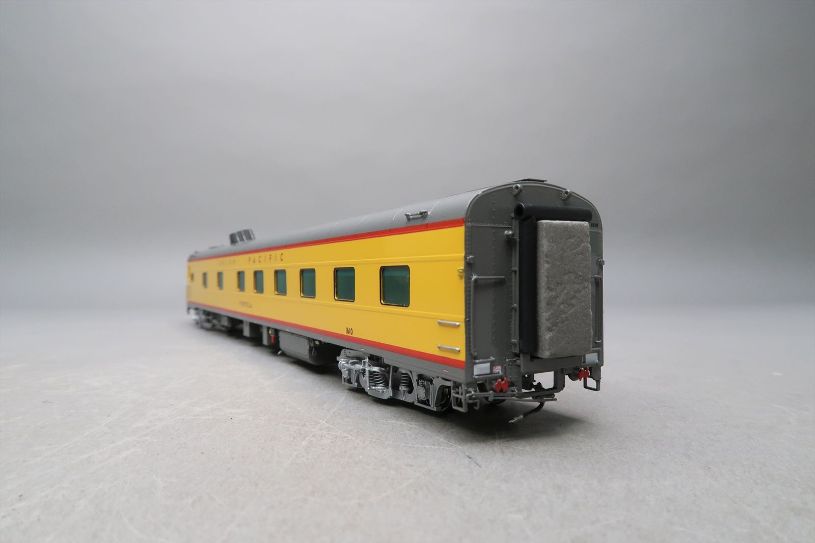 HO Brass Model - OMI 3421.1 UP Union Pacific Portola Sleeper #1610 - F ...