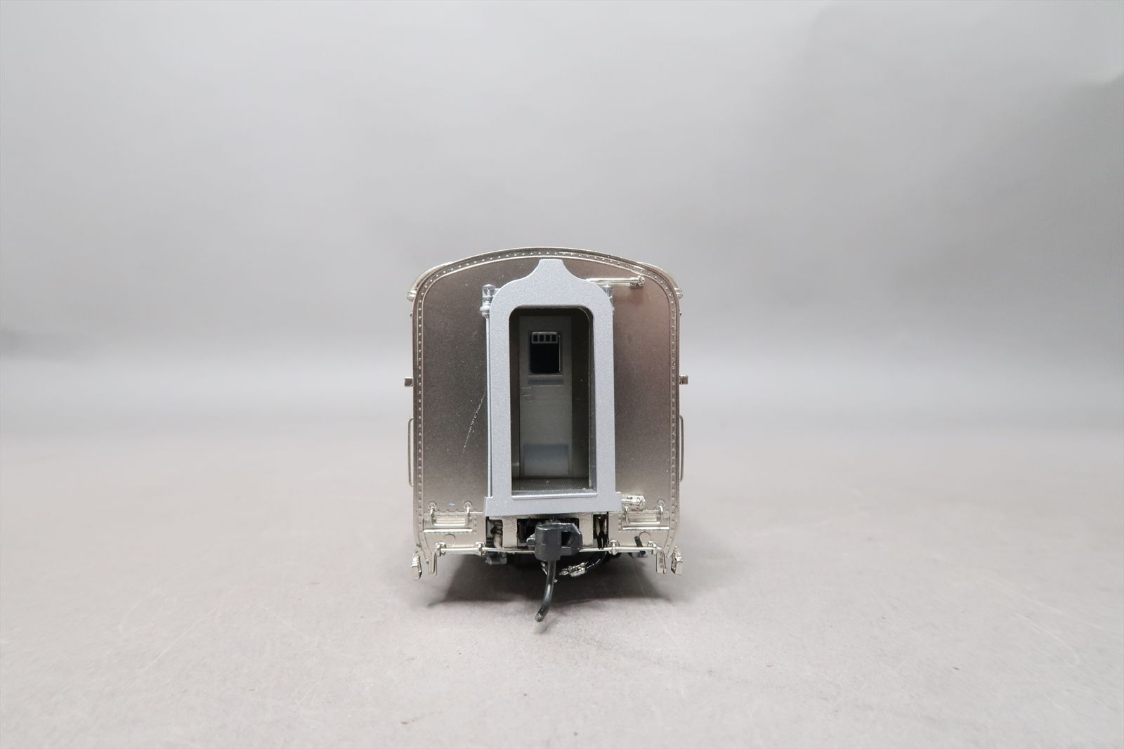 HO Brass Model - TCY 1272.1 AT&SF Santa Fe 4-1 Lounge Observation ...