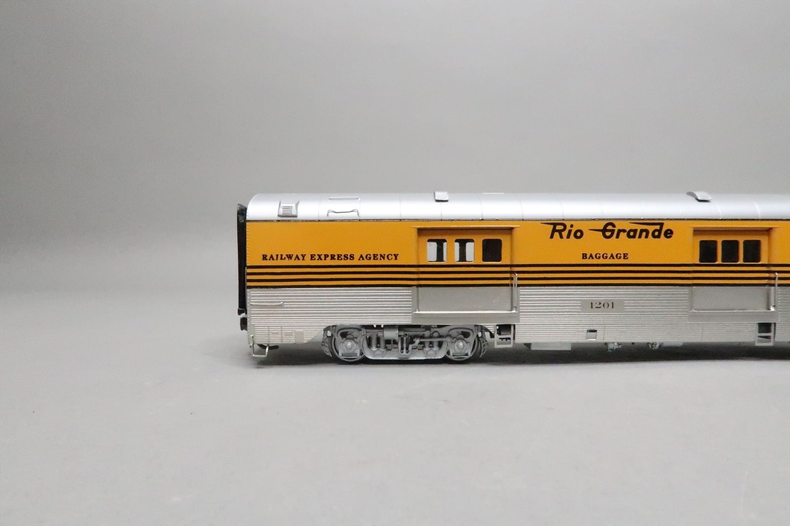 HO Brass Model - Palace 614 D&RGW Rio Grande Baggage RPO w/ Skirts ...