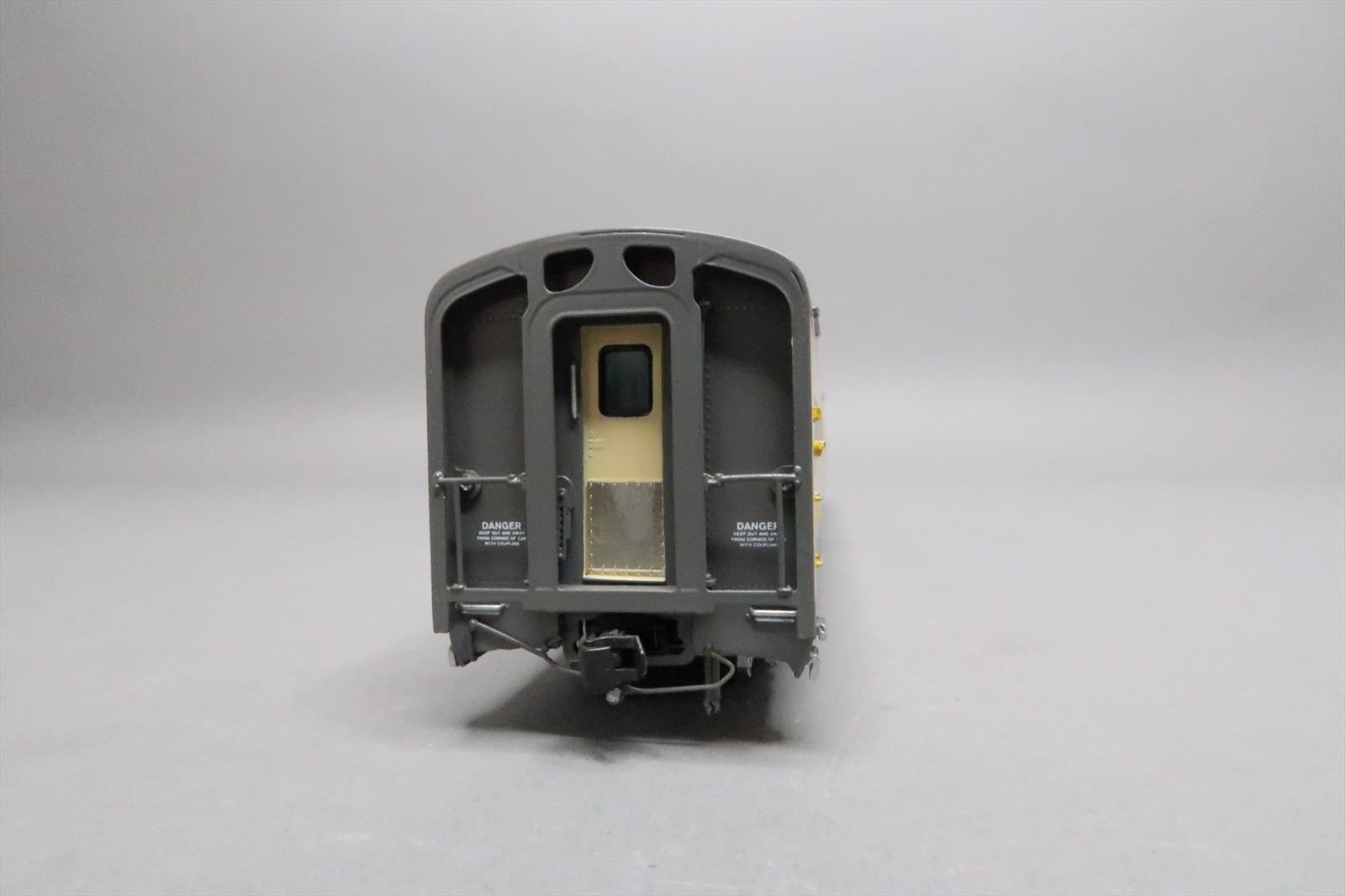 HO Brass Model - RWC UP01 C&NW Chicago & Northwestern UP Colors 20-Seat ...